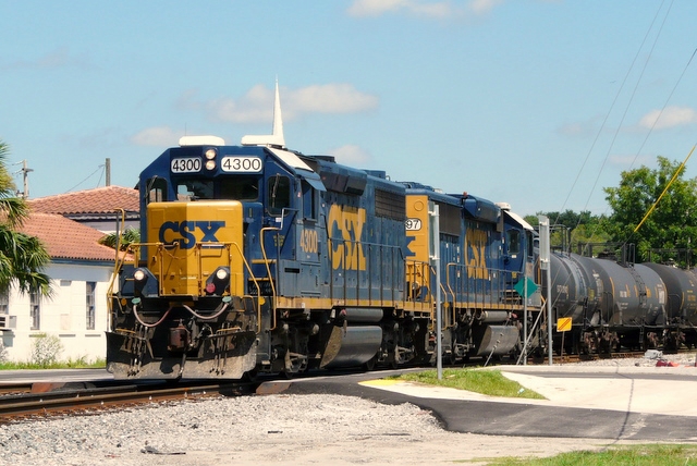 CSX 4300